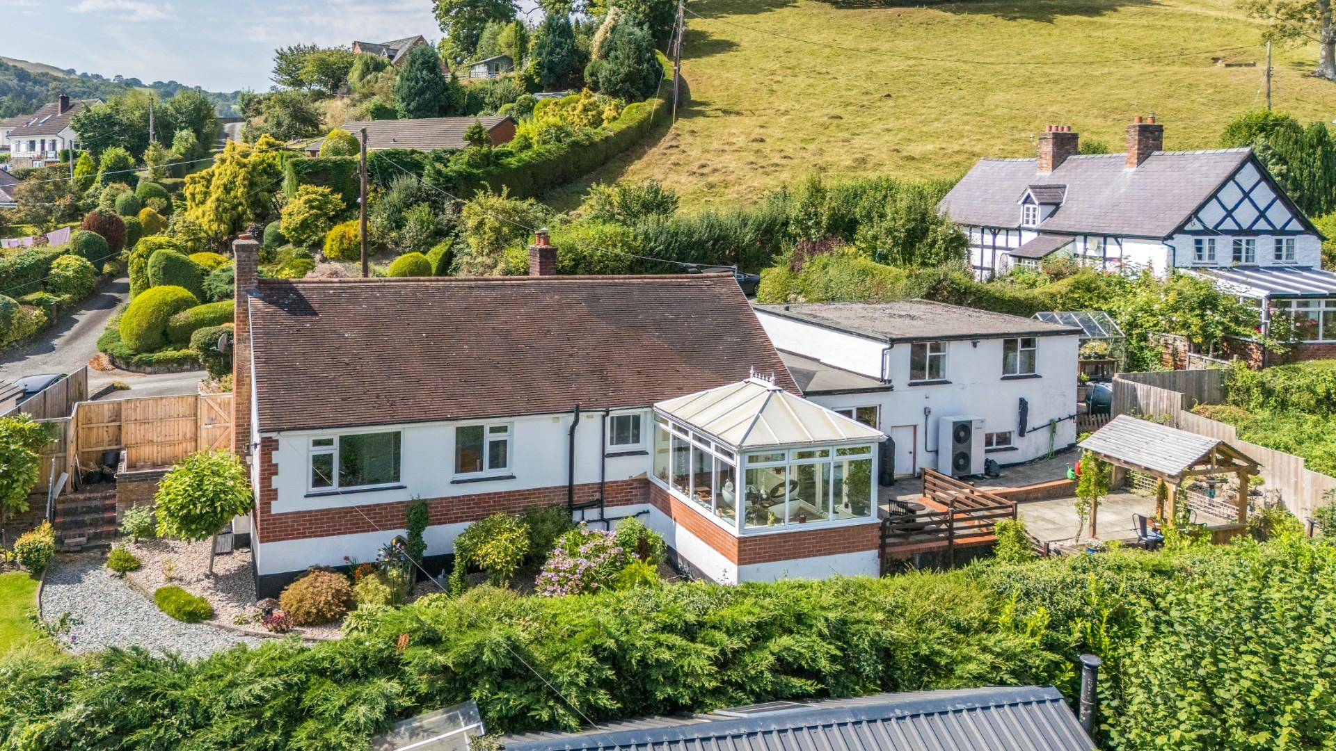 Awelon, Coed Llan Lane, Llanfyllin, SY22 5BP | Estate Agents & Auctioneers
